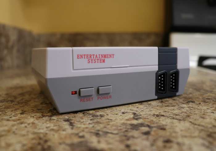 How to Spot a Bootleg Nintendo Classic - HubPages