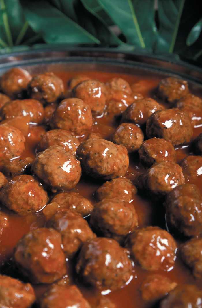 Crock-Pot Recipe: Cranberry Cocktail Meatballs - Delishably