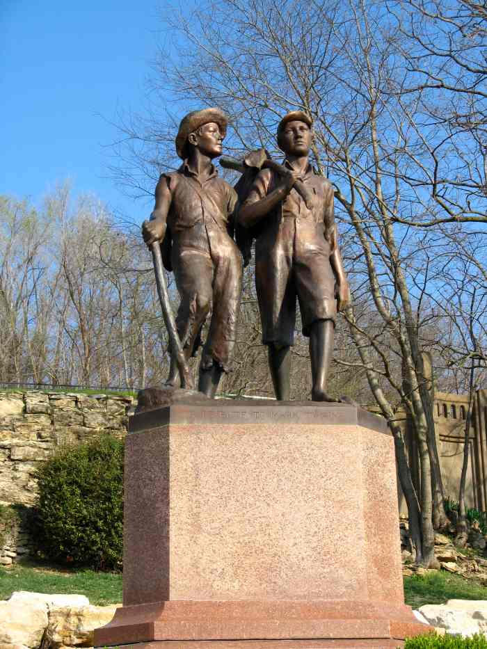 Visit Mark Twain's Childhood Home in Hannibal, Missouri - HubPages