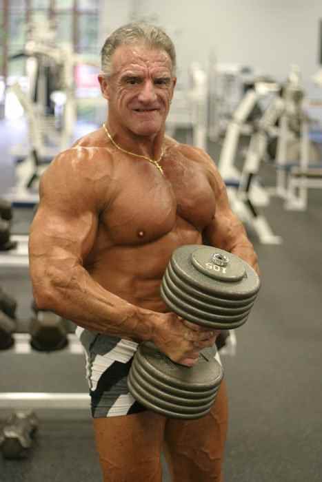 Male Muscular Development After the Age of 40 - HubPages
