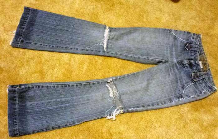 5 Ways to Upcycle Old Jeans - HubPages