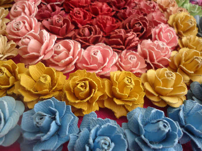 Beautiful Handmade Paper Roses Tutorial - HubPages