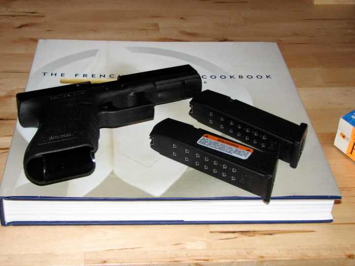 A Beginner's Guide To Selecting a Handgun - HubPages