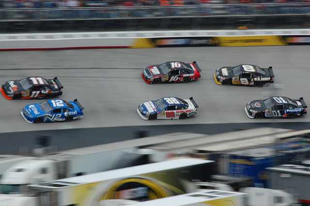 Beginner's Guide to Fantasy Auto Racing - HubPages