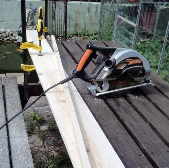 Review: The Evolution Rage Circular Saw That Cuts Through Hidden Nails ...