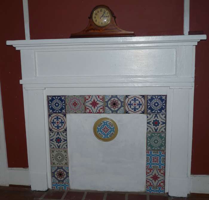 Closed Off Fireplace Ideas: Budget Decorations and Disguises - HubPages