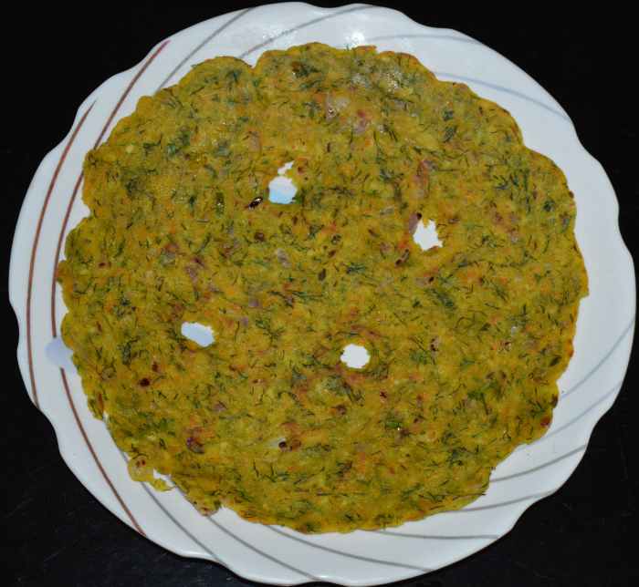 Indian Masala Akki Rotti Recipe (Masala Rice Roti) - Delishably