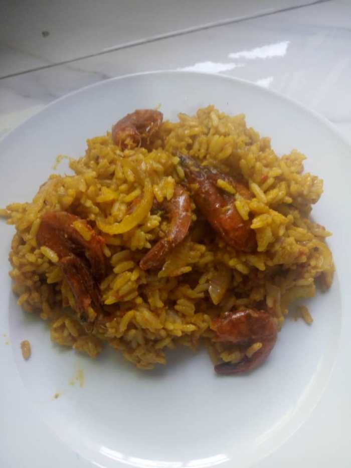 How to Cook Nigerian Palm Oil Rice With Dried Prawns - HubPages