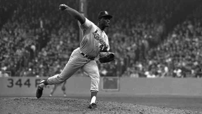How Bob Gibson Pitched One of the All-Time Greatest Seasons - HubPages