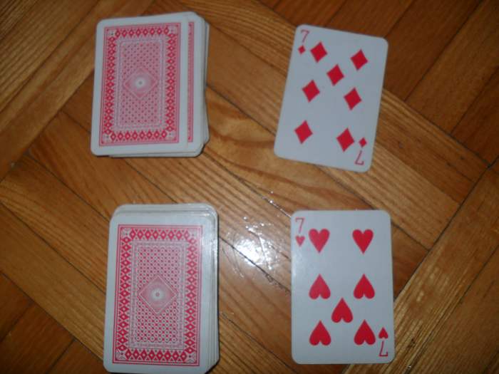 How to Play the "War" Card Game - HubPages