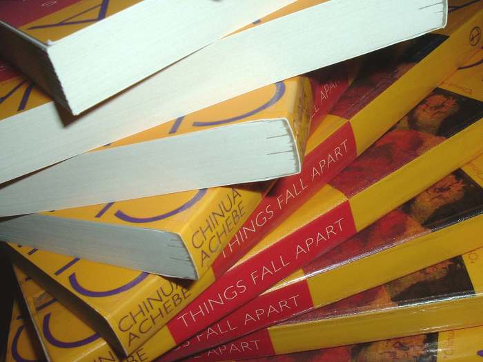 Literary Analysis and Modern Relevance of "Things Fall Apart" - Owlcation