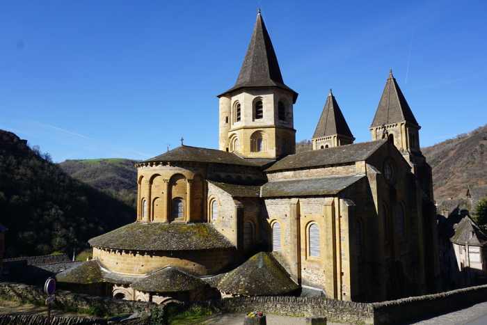 The Legendary Abbaye Sainte-Foy in Conques, France - HubPages