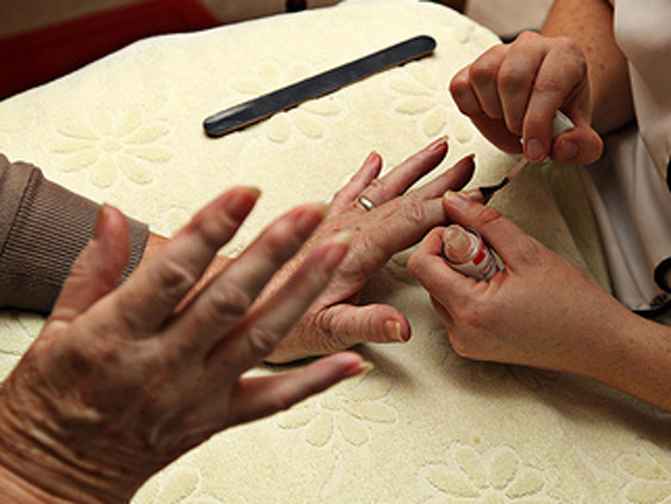 Do Your Hair and Nails Change as You Age - HubPages