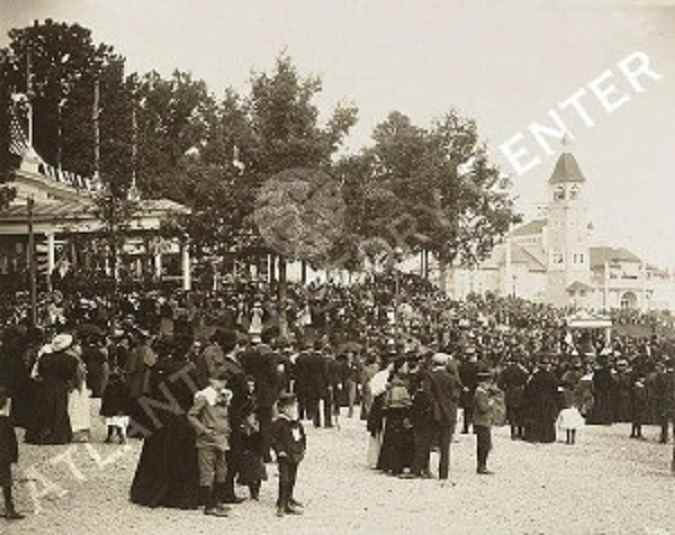 Booker T., Grover C. and "King Cotton" - HubPages