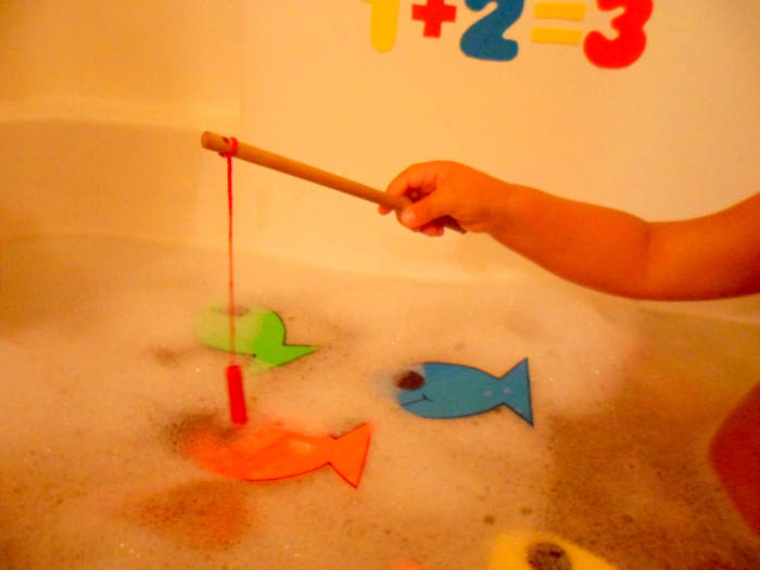 How to Make Homemade Bath Toys for Kids - HubPages