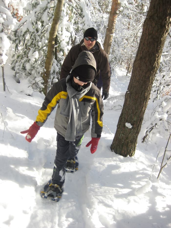 Top 5 Cheap And Fun Outdoor Winter Activities For Families WeHaveKids top-5-cheap-and-fun-outdoor-winter-activities-for-families-wehavekids