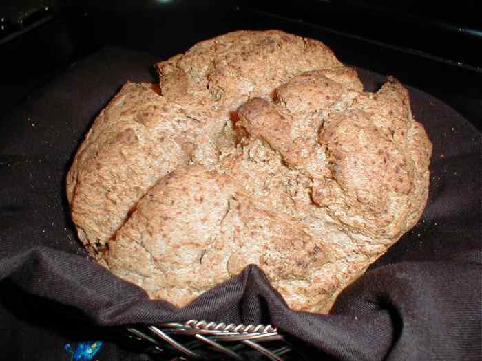 My Grandmother's Irish Soda Farls: A Traditional Bread Recipe - HubPages