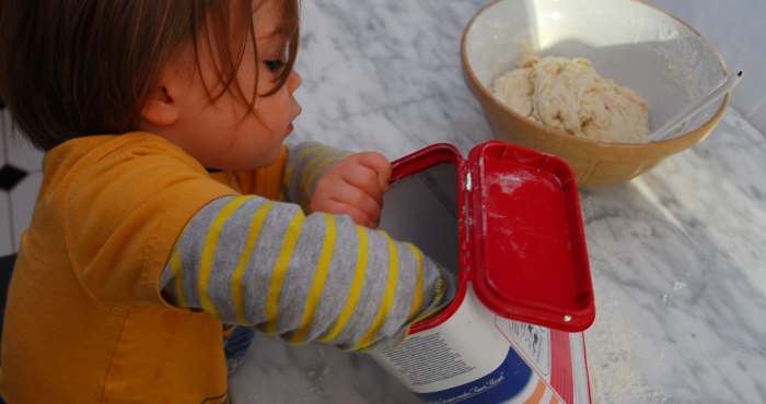 How to Bake Edible Bread Frogs With Bread Mix - Delishably