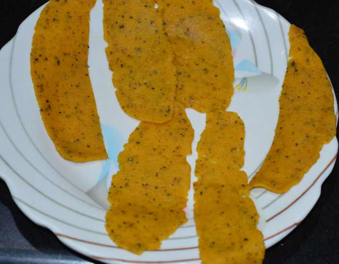 Teatime Snacks: How to Make Gram Flour (Besan) Fafda - Delishably