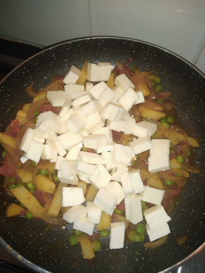Dry Mixed Vegetables With Paneer Recipe - HubPages