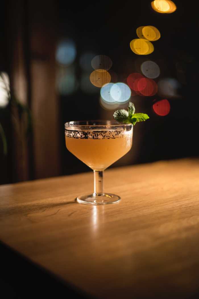 60+ "Star Trek" Themed Drinks, Cocktails, Shots, and Bowls - Delishably