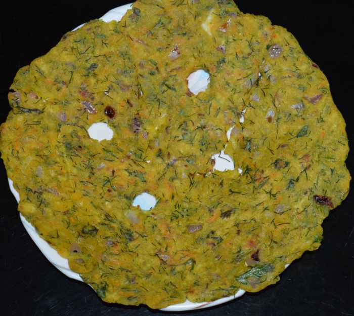 Indian Masala Akki Rotti Recipe (Masala Rice Roti) - Delishably