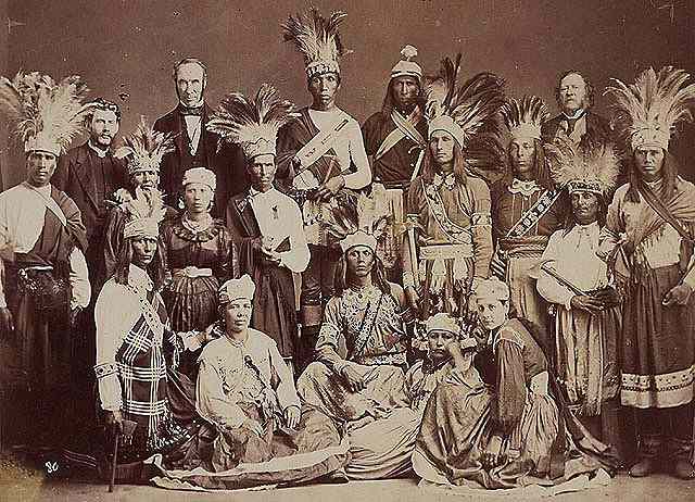 Traditional Mohawk Nation: Daily and Ceremonial Clothing - HubPages