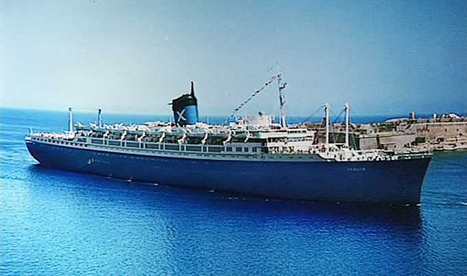How the Waves Destroyed the SS American Star - HubPages