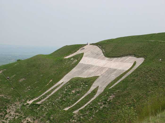 16 Greatest Ancient Geoglyphs in the World - HubPages