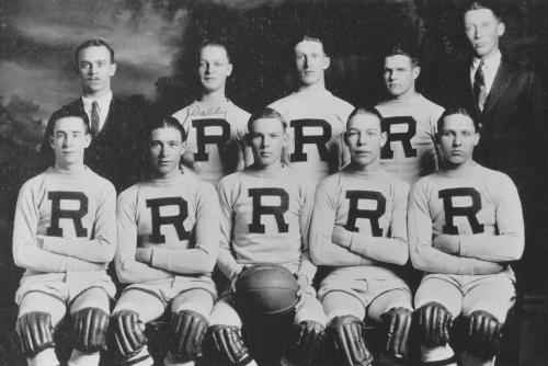 "Ex-Basketball Player" by John Updike: An Analysis - HubPages