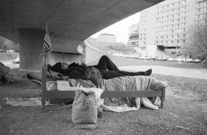 The Environmental Anthropology of Homelessness - Owlcation