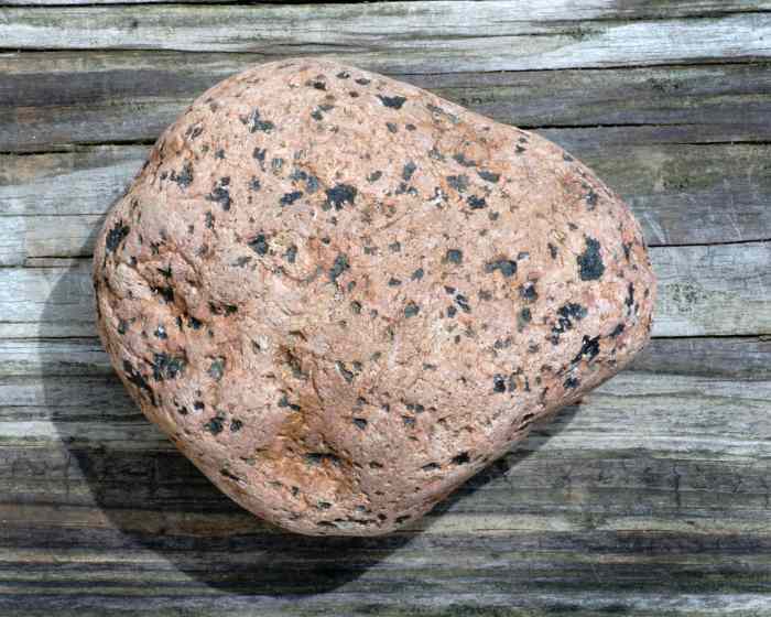 Common Beach Stone Identification (Including Dolomite, Quartz ...