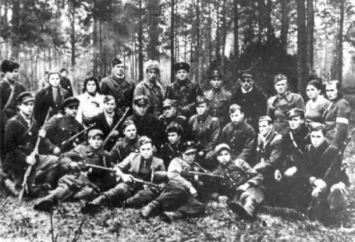 The Bielski Brothers: Jews Who Fought Back Against Hitler's Germany ...