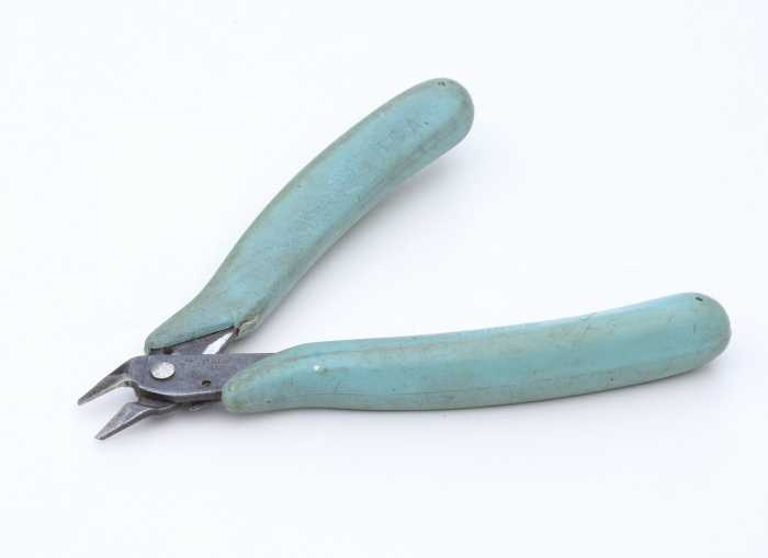 Learn How to Solder: A Complete Guide for Beginners - HubPages