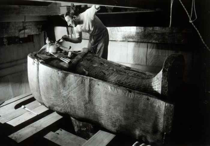 Biography of Archaeologist Howard Carter - HubPages