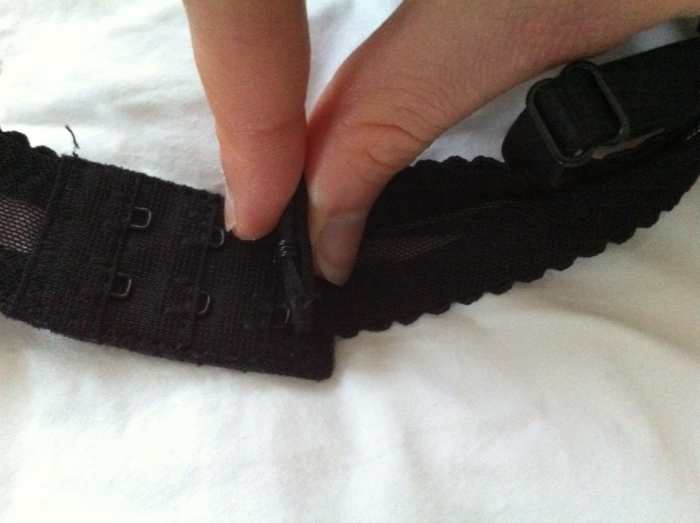 How to Undo a Bra: A Beginner's Guide - HubPages