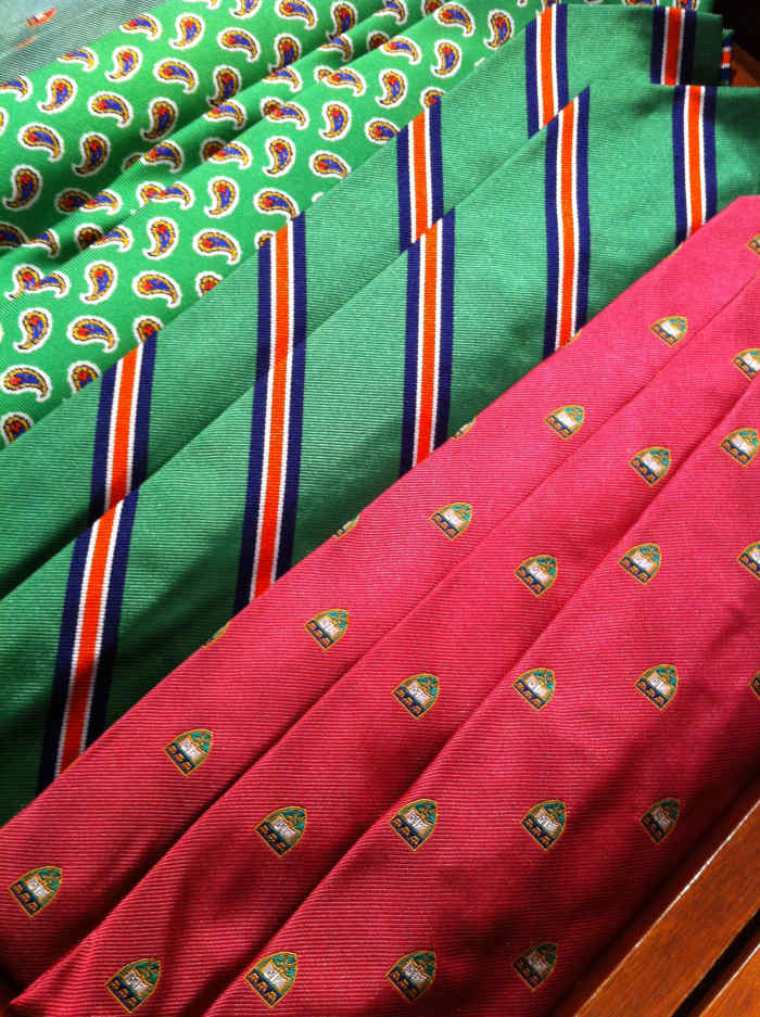 The Ultimate Guide to Club Ties - HubPages