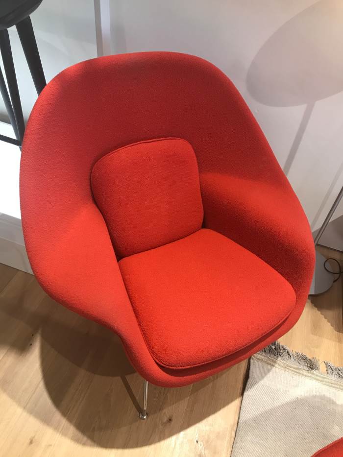 Recliner and Lounge Chair Options for Tall People - Dengarden