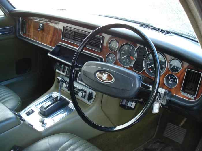 A History of the Jaguar Car - HubPages