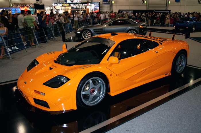 The World's Ten Fastest Cars: Record-Setters From 1980 to Now - HubPages