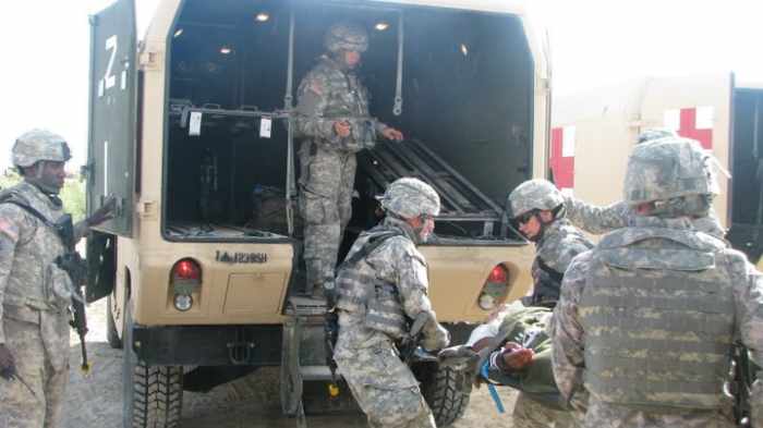 How to Become an Army Combat Medic: Criteria and Training - HubPages