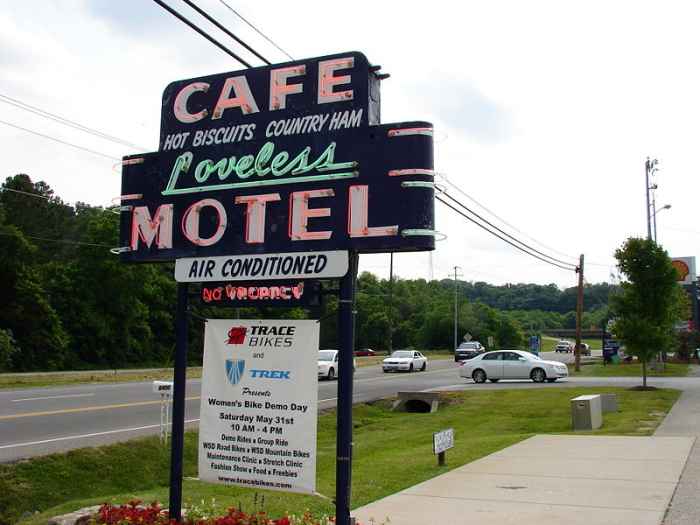 Lessons Learned From a 1950s Motel - HubPages