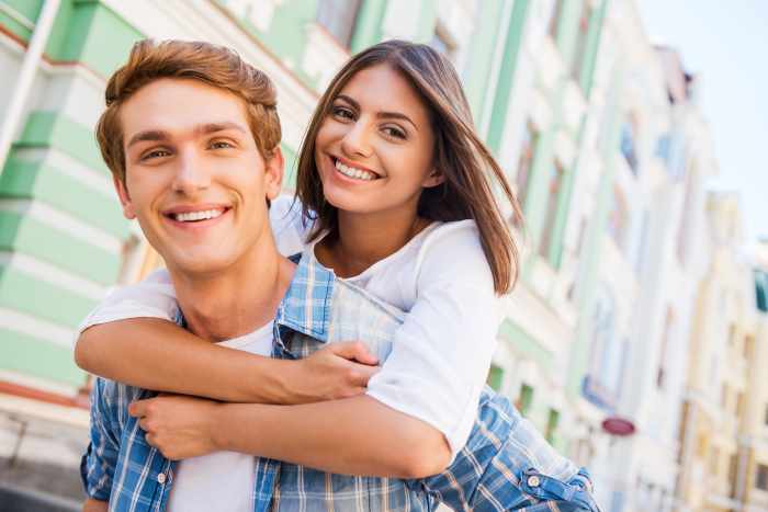 How to Hug a Guy: Romantic, Friendly, and Family Hugs - HubPages