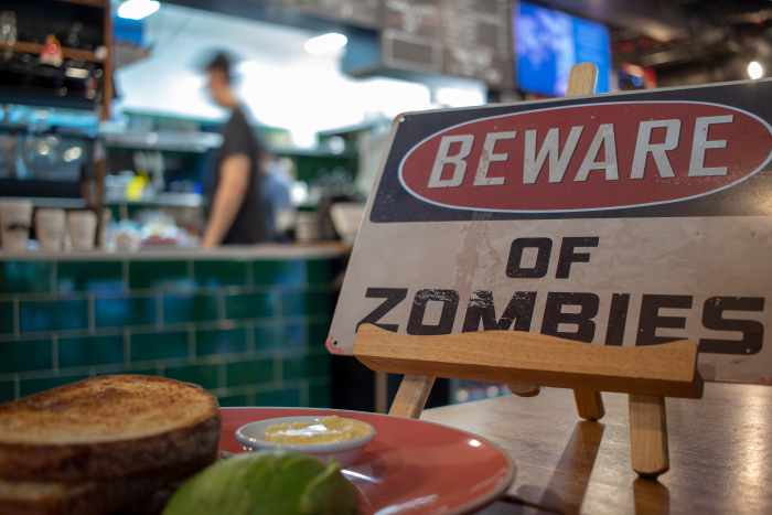 What Is Zombieing in Dating and How to Deal With It - HubPages