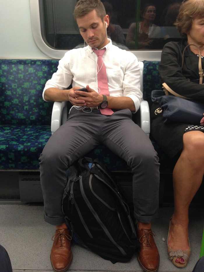 Five Hot Train Guys: Best Trains in Chicago to Meet Super Hot Men ...