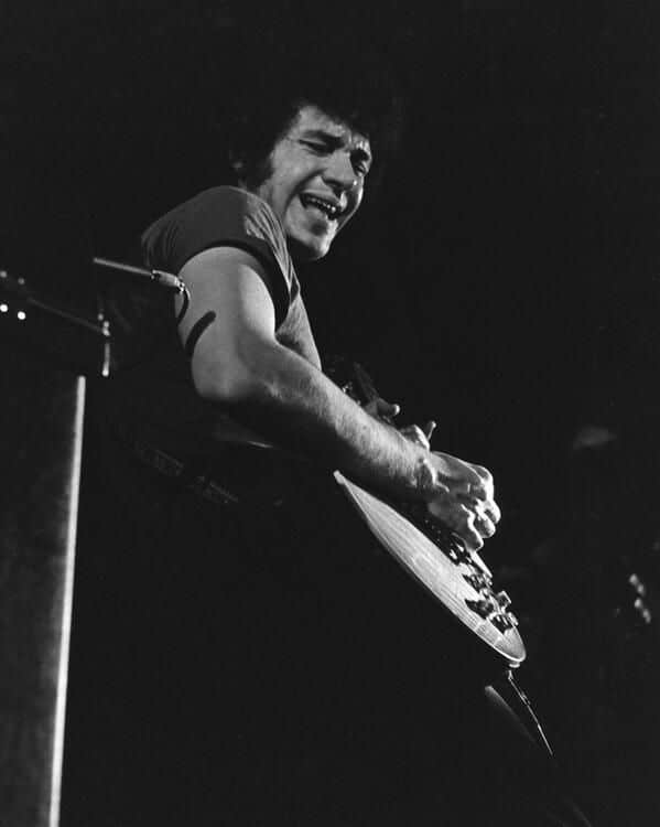 In Memory of Blues Guitarist Mike Bloomfield - HubPages