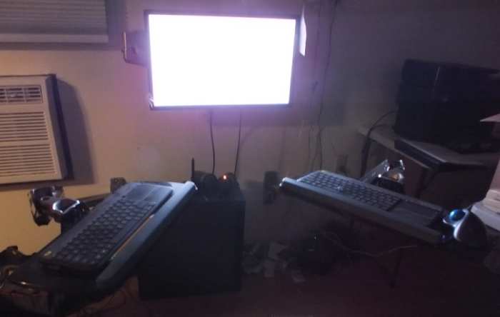 My Adjustable Ergonomic Keyboard Setup Goes From Standing to Sitting ...