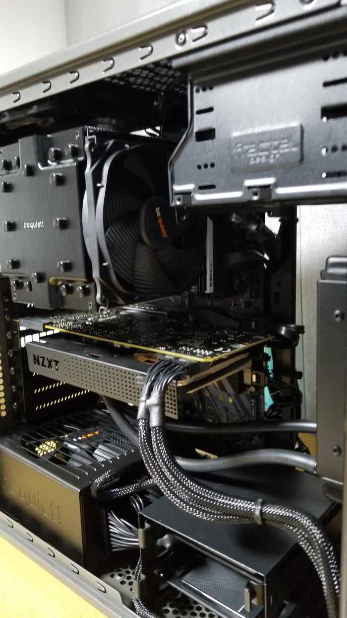 AMD CrossFire Technology in 2018 With Benchmark Results - HubPages