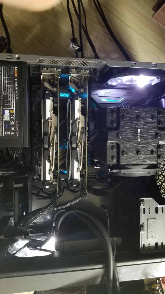 AMD CrossFire Technology in 2018 With Benchmark Results - HubPages