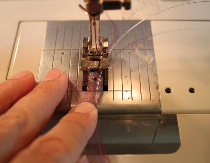 How to Make a Lettuce-Edge Tulle Ruffle With Your Sewing Machine - HubPages